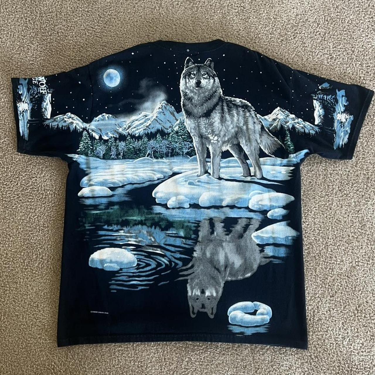 1995 LIQUID BLUE AOP GREAT WOLF LODGE TEE Dated... - Depop