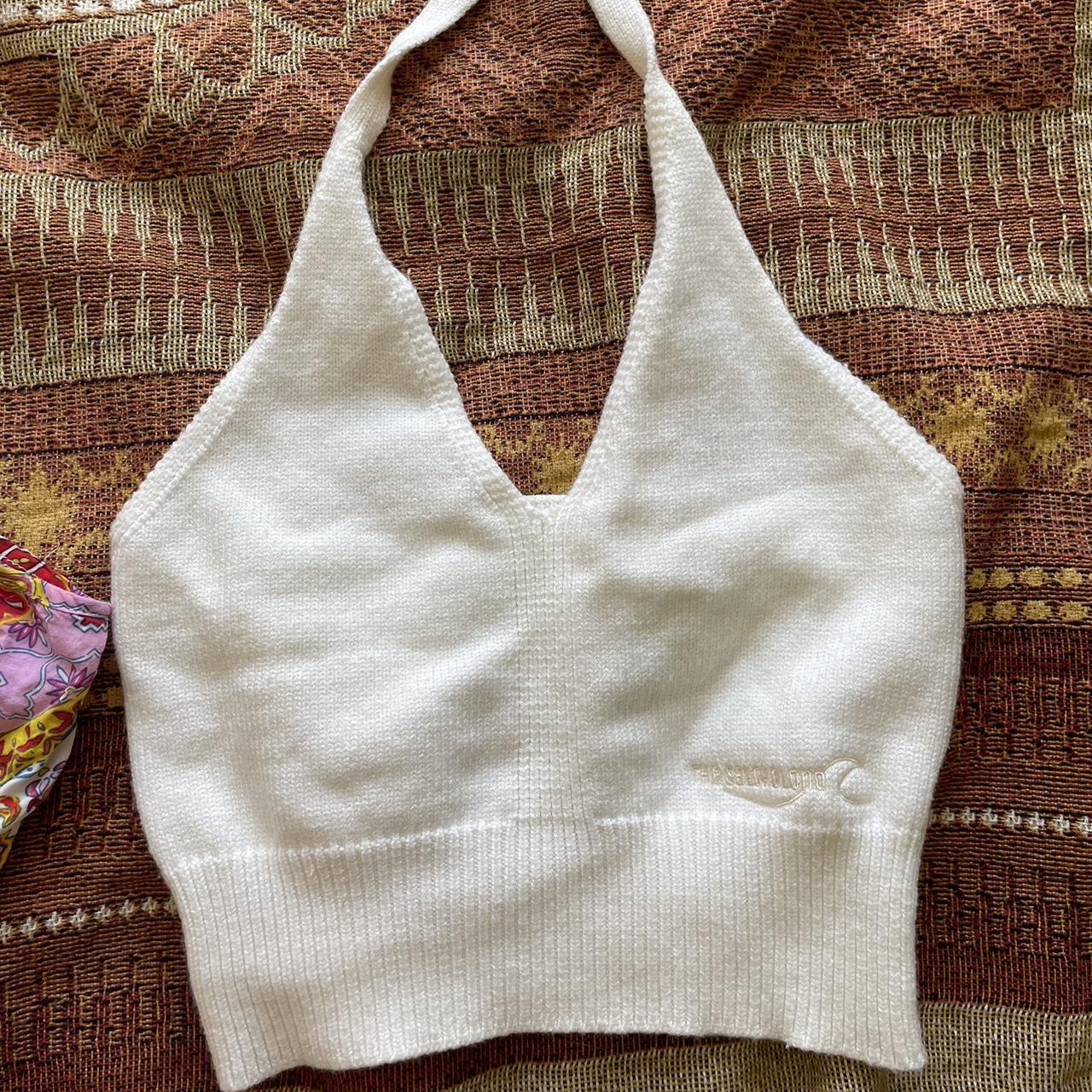 The Salty Blonde crop bundle Both such beautiful... - Depop