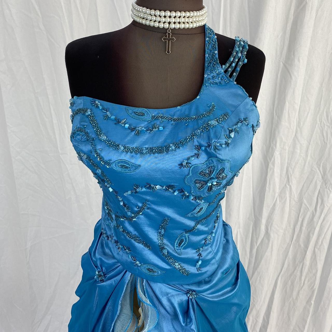 🪩 Rare’s 90’s Baby Blue Beaded Embroidered 2 piece... - Depop