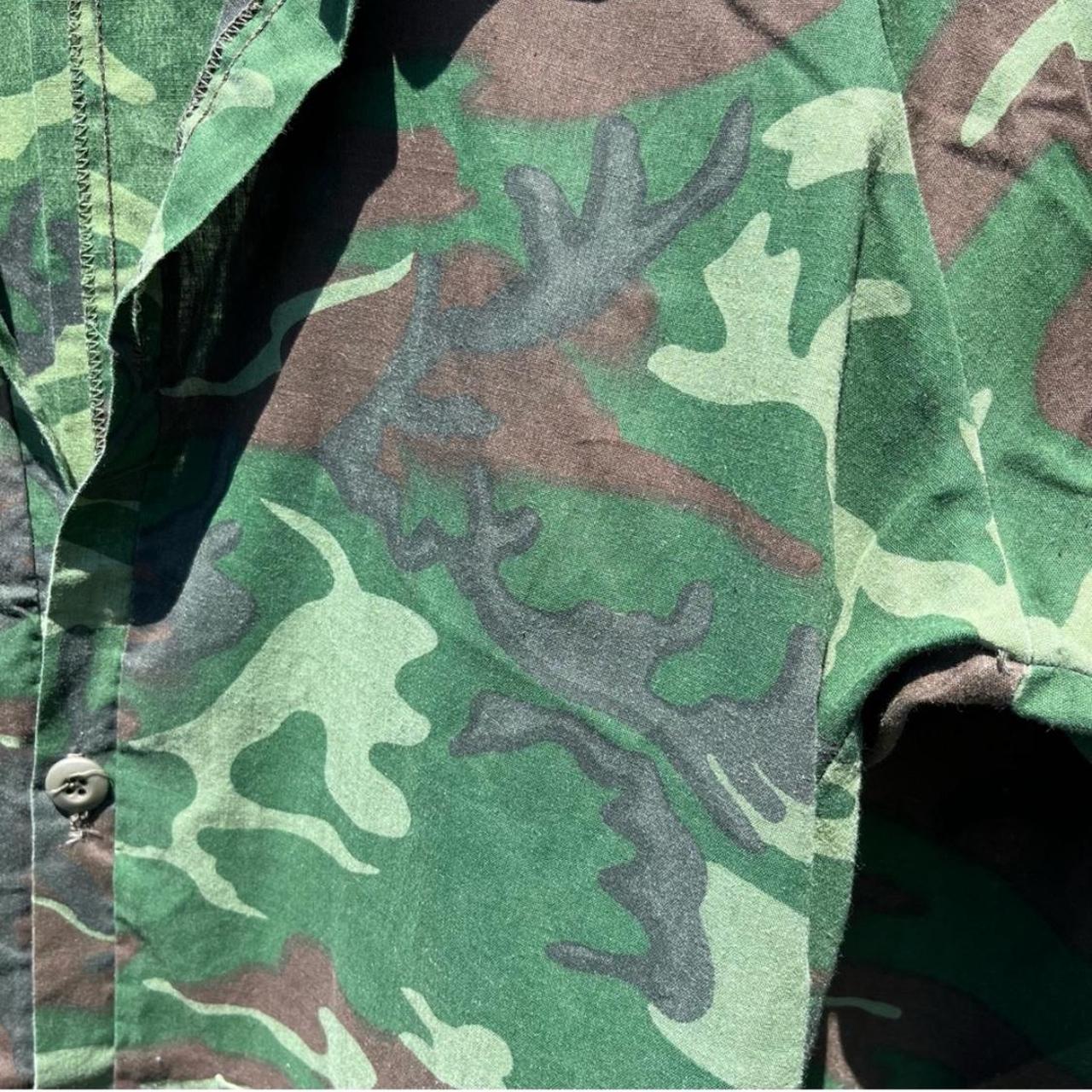 Vintage Game Winner Camouflage Woodland Camo Green... - Depop