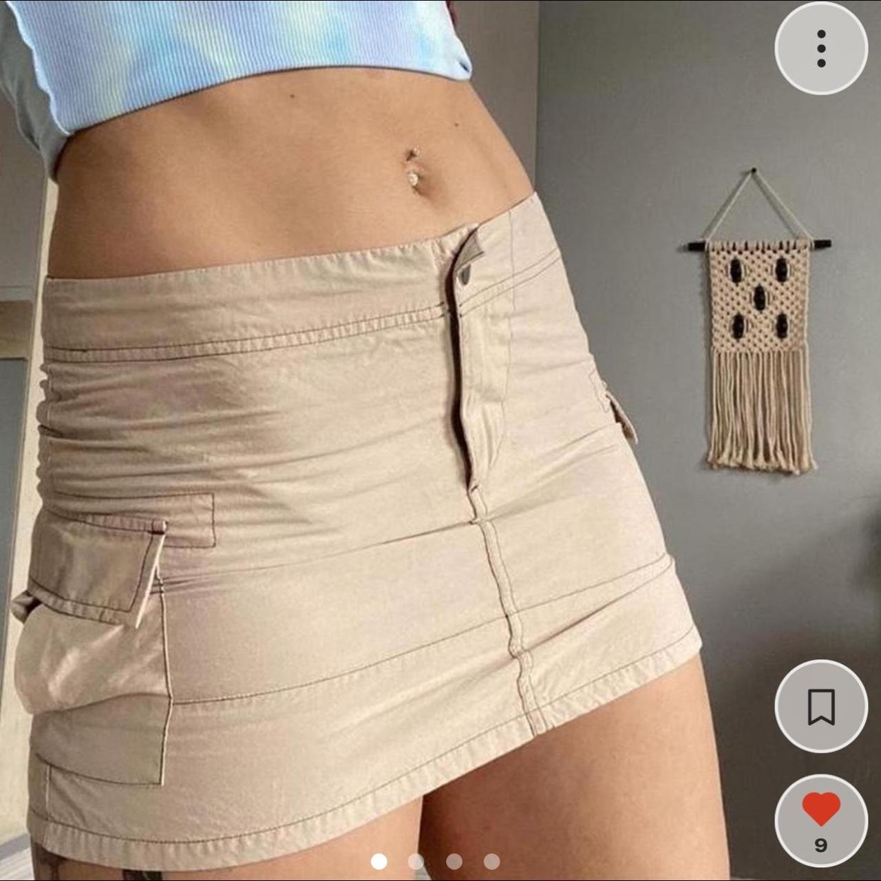 REPOP!!!! - waist is 16 inches, I love it but it’s... - Depop