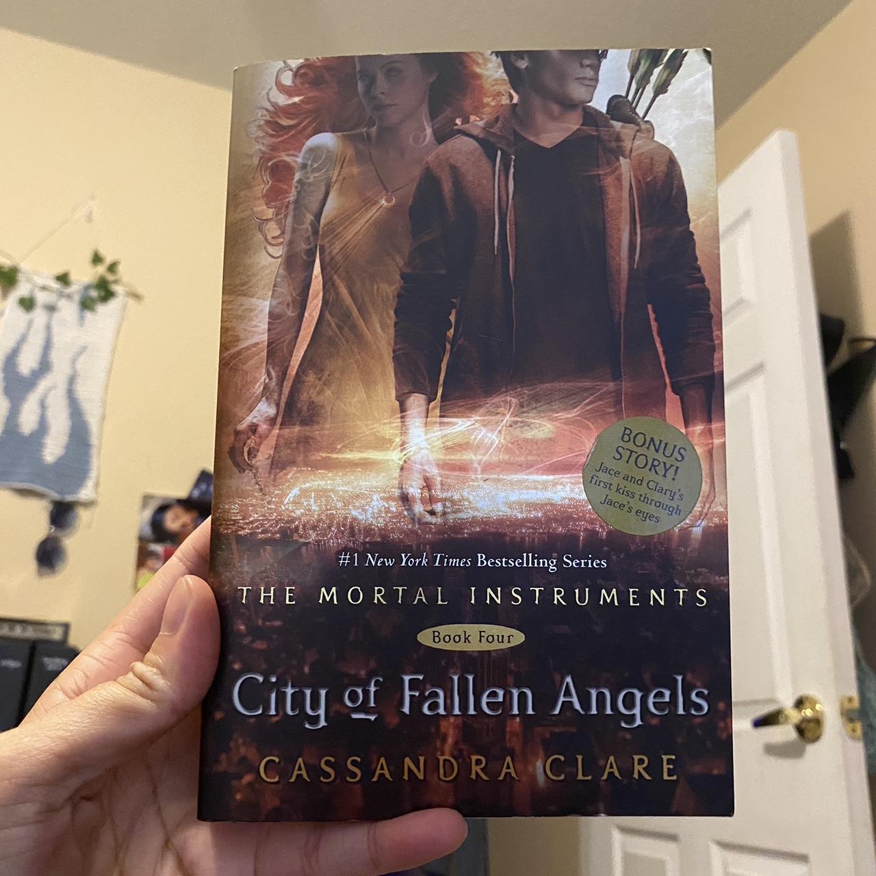 The Mortal Instruments series Perfect paperbacks... - Depop