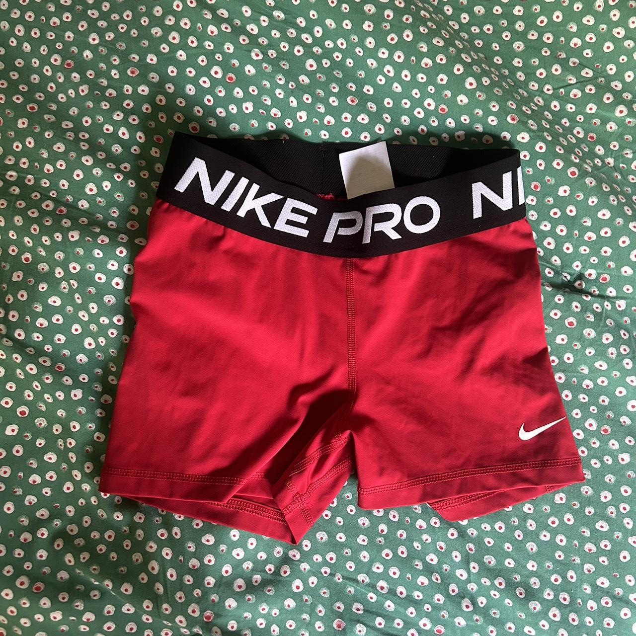 Red Nike Pros, size small Nothing is wrong with... - Depop
