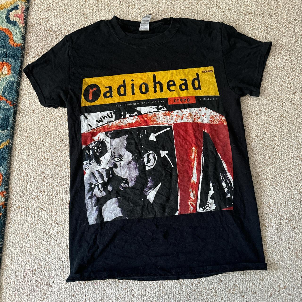 #radiohead #merch #graphictee medium - Depop