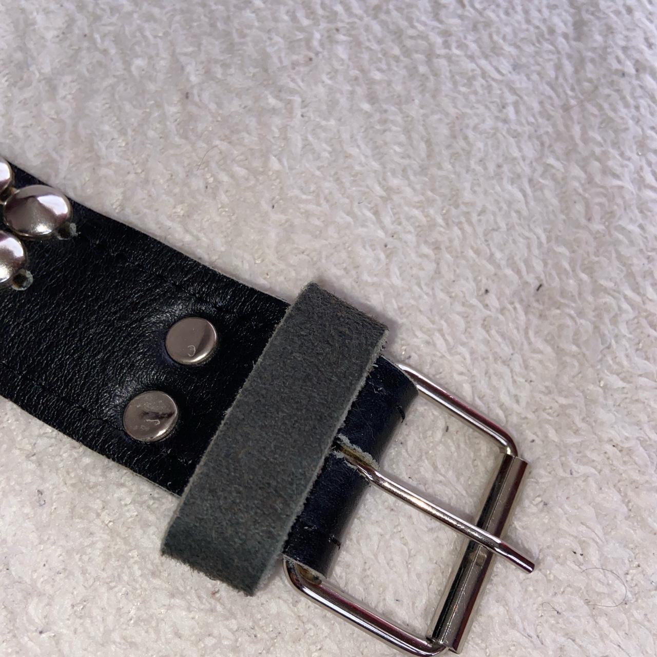 Hot Topic Women's Black and Silver Belt | Depop