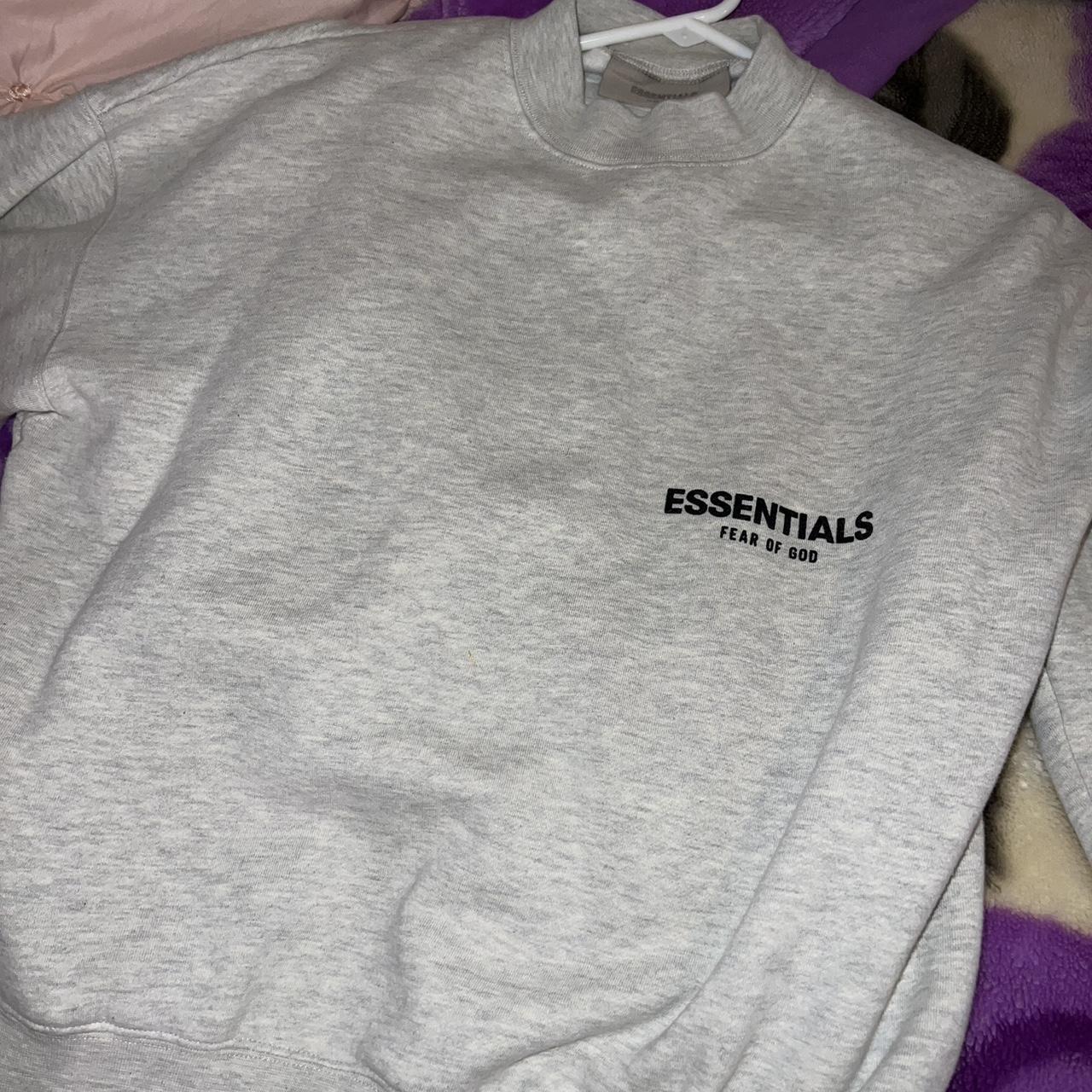 Off white essentials crewneck dont like how it fits... - Depop