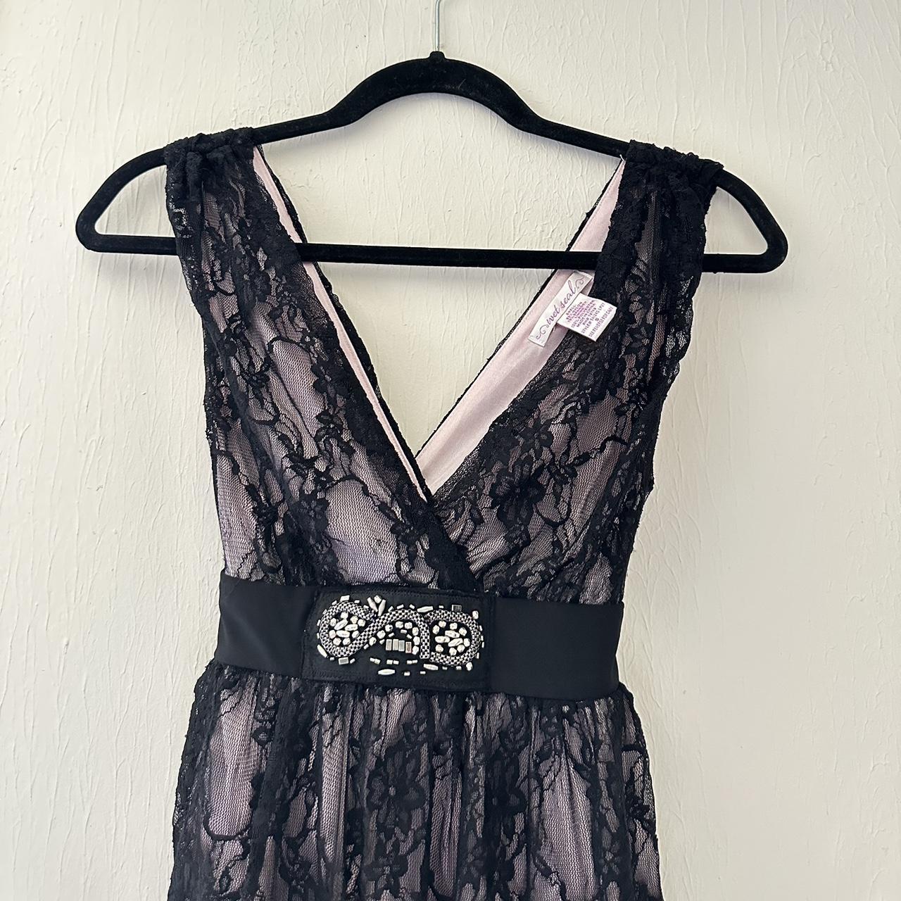🖤 coquette 2000s wet seal top 🖤 🖤 fits US sizes... - Depop