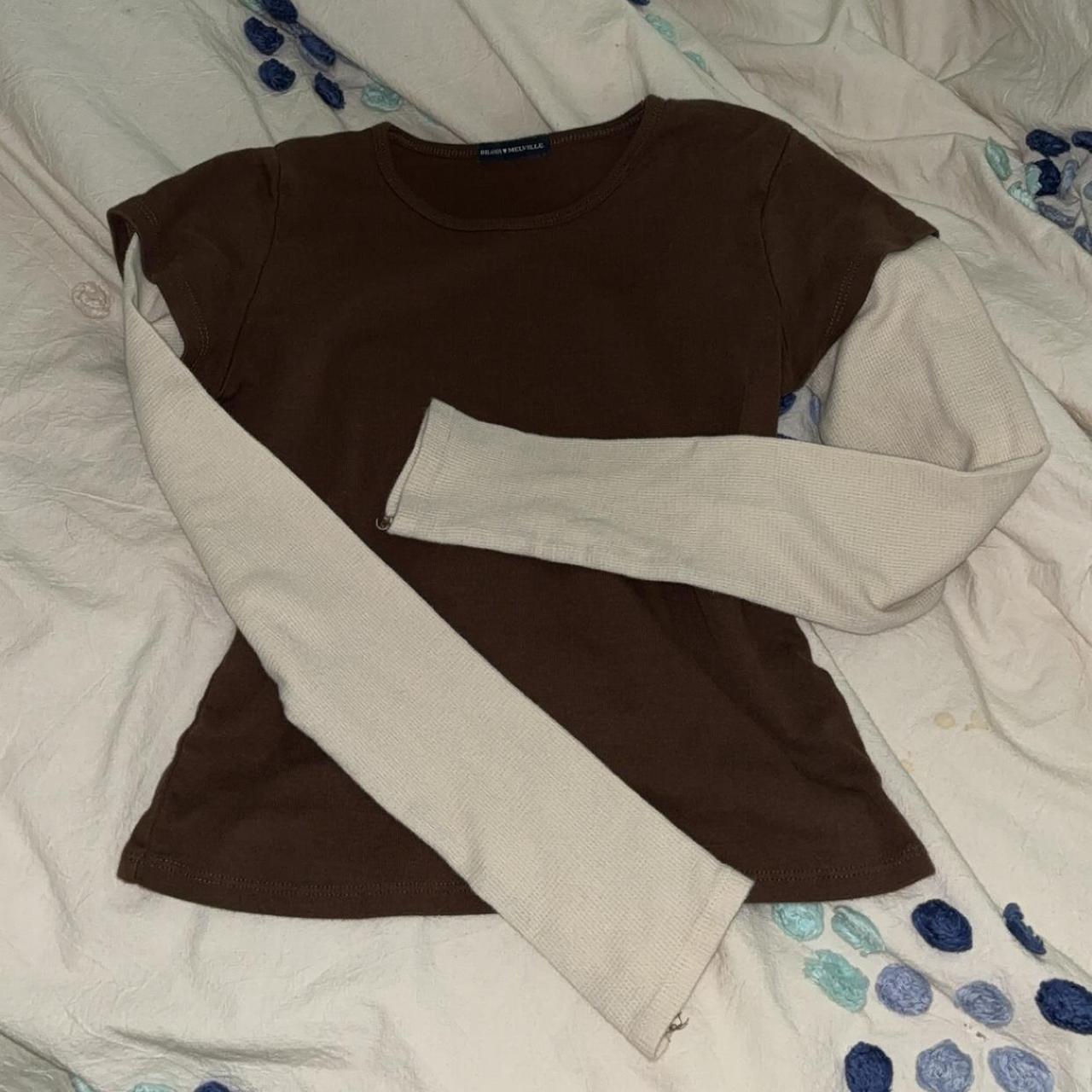 brandy melville layered long sleeve 🤎🤍 super cute... - Depop
