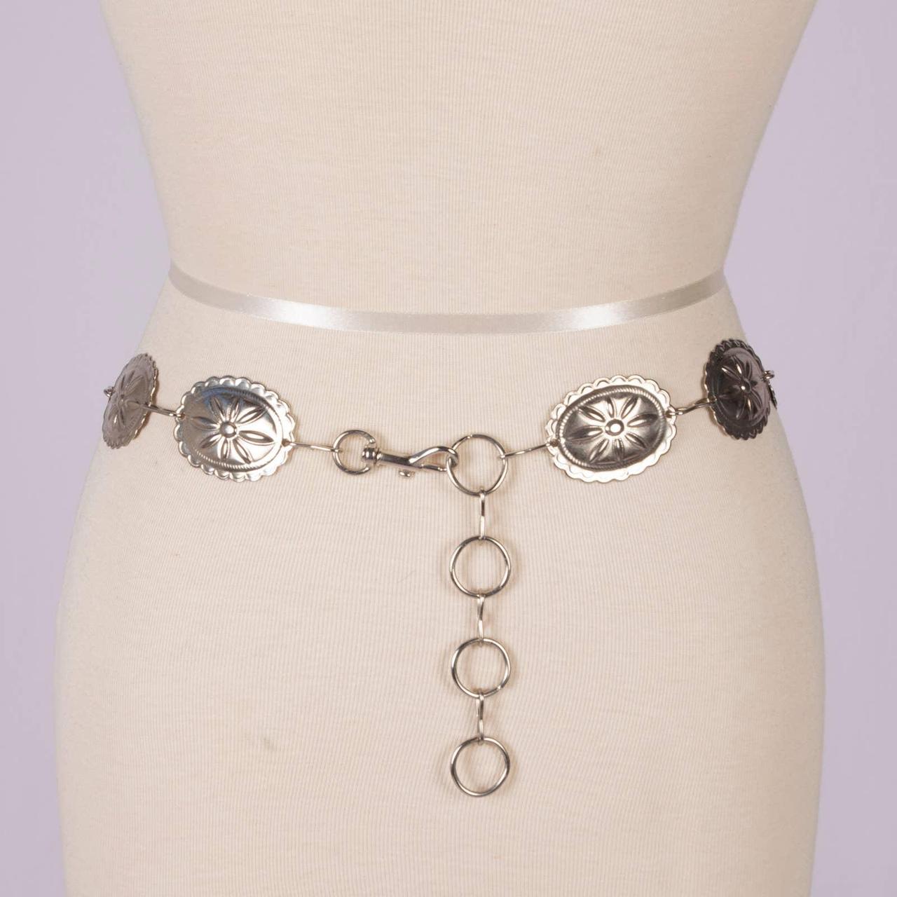 Women's Silver Belt | Depop