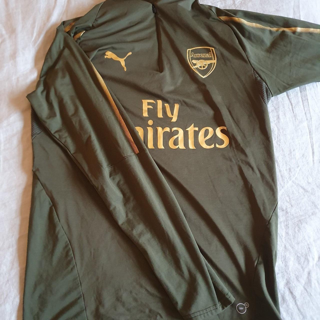 Small Puma 17/18 Arsenal long sleeve training... - Depop