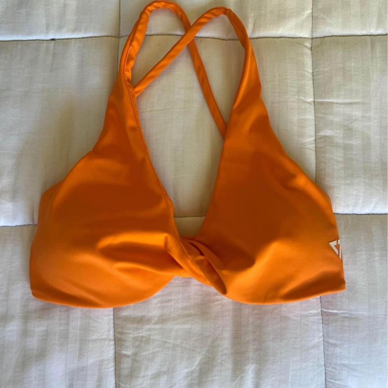 KTP crop #crop #KTP #keepthatpump #activewear #top - Depop