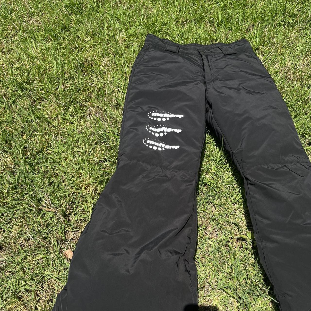 MSFTSREP snowboard pants Very fashionable piece can... - Depop