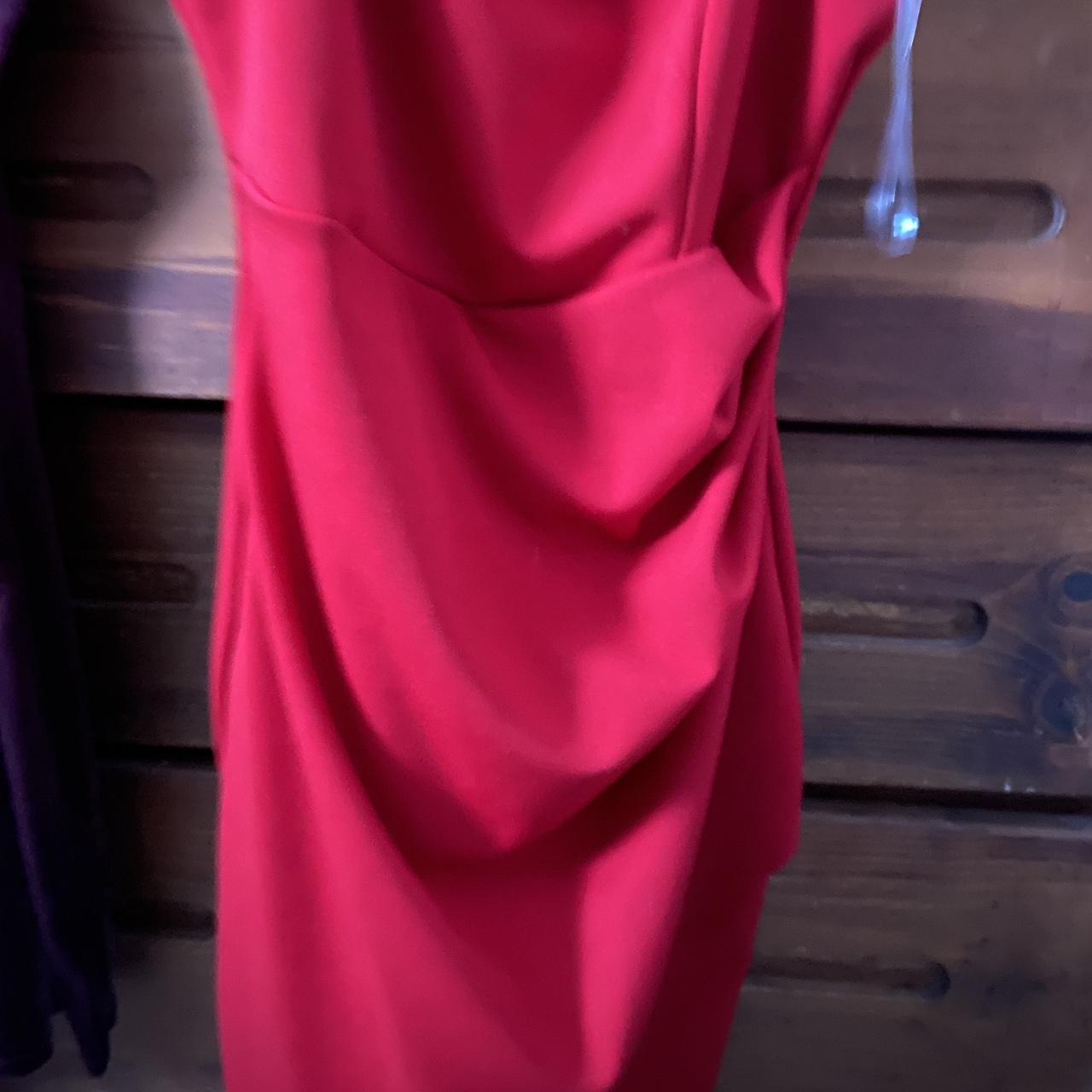 red windsor dress dress for party’s shapes body well... - Depop