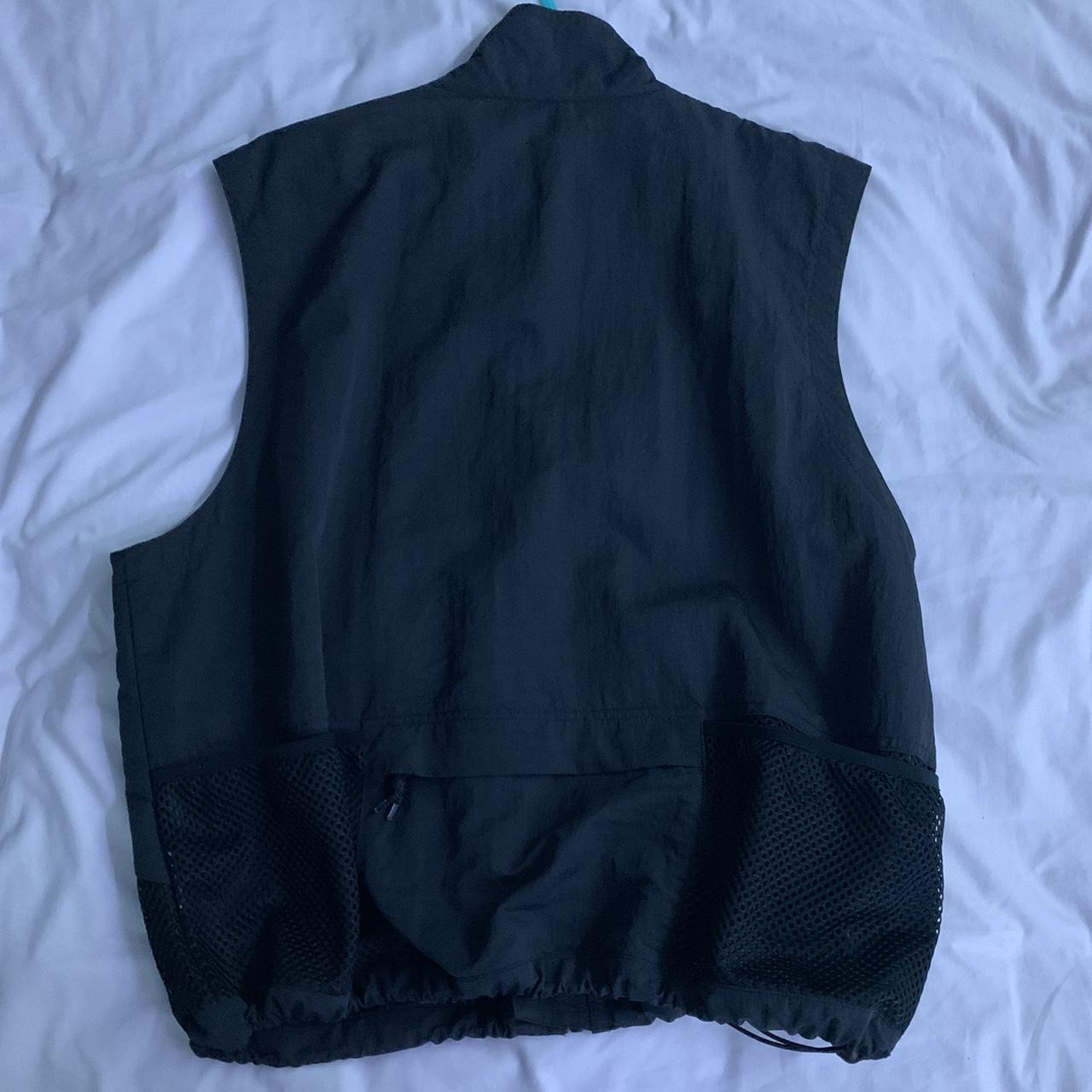 Nike ACG Utility Zip Vest Mesh material on lower... - Depop