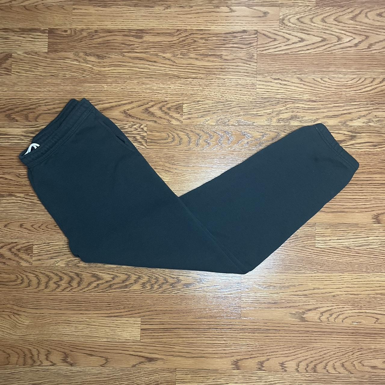 Vintage Wilson Blank Forrest Green Sweatpants Size... - Depop