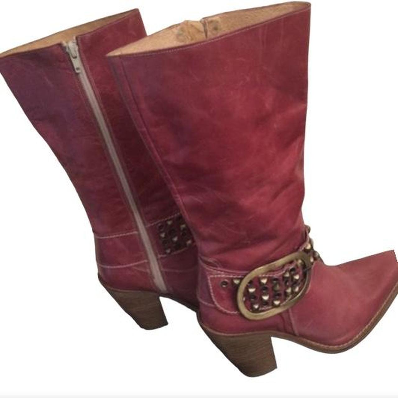 Women's Burgundy Boots | Depop