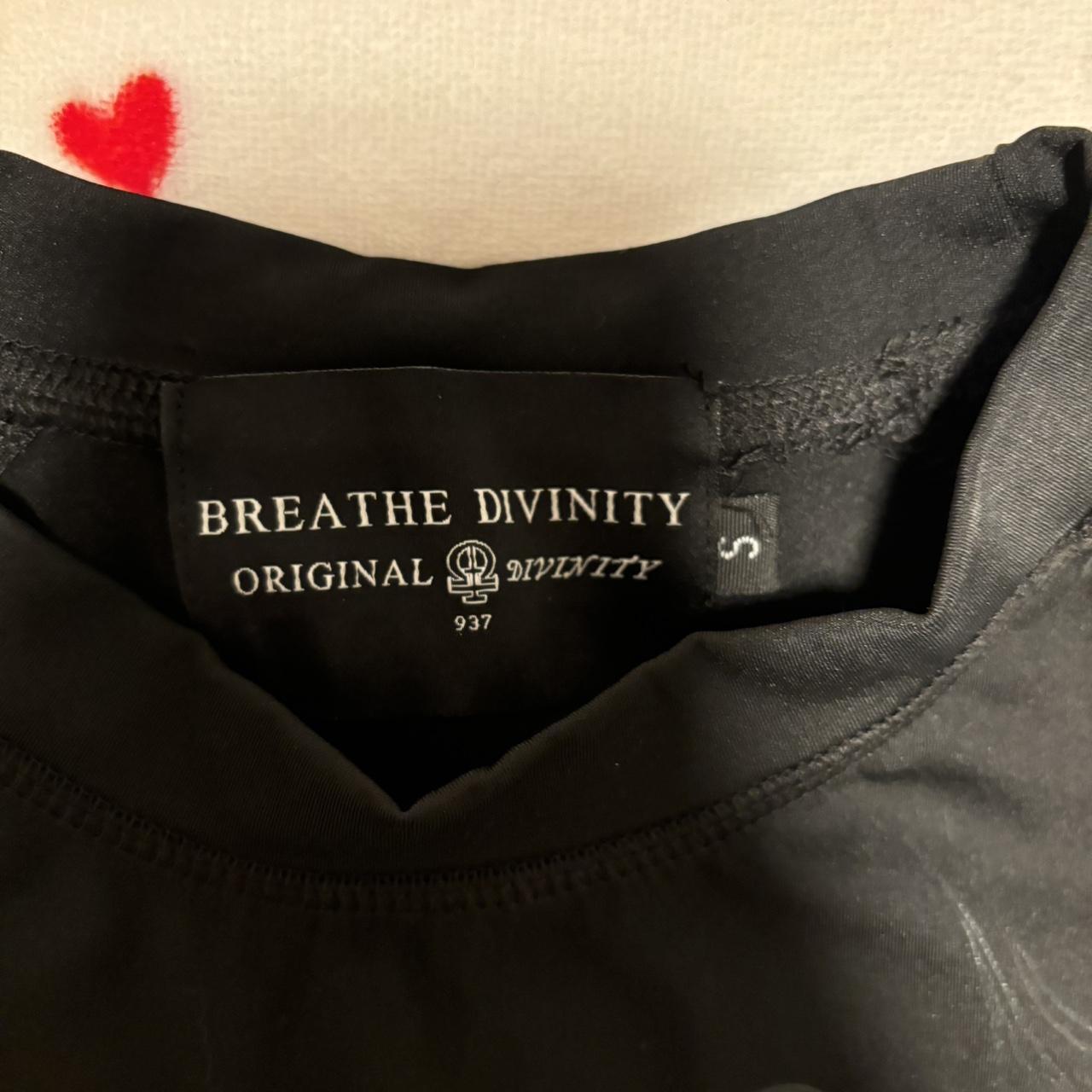 Breathedivinity compression, fits perfectly and... - Depop