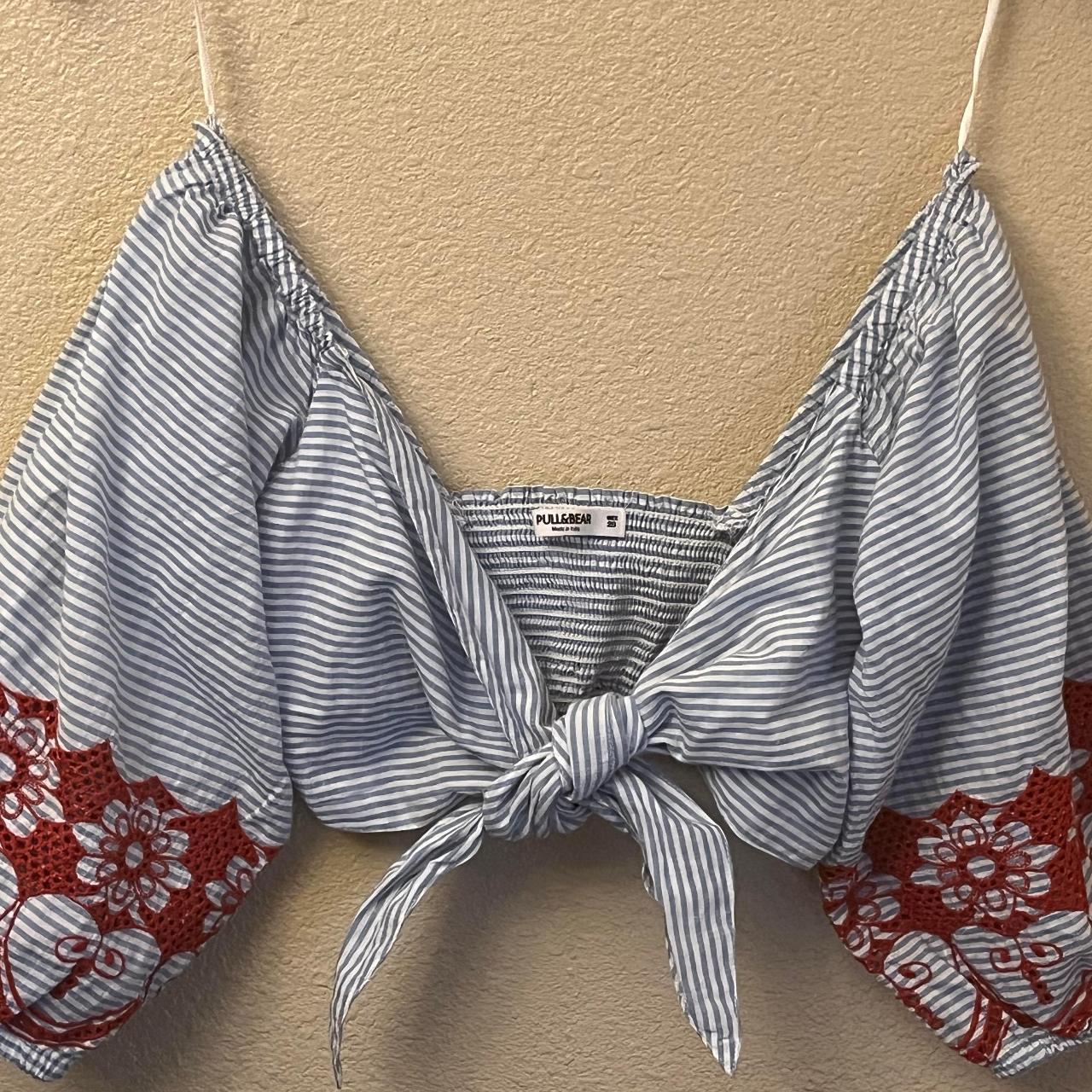 Crop Top Pull And Bear Size Small Depop