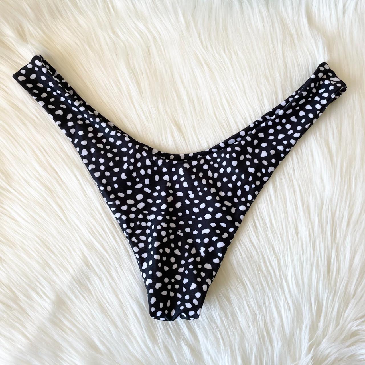 Women's White Bikini-and-tankini-bottoms | Depop