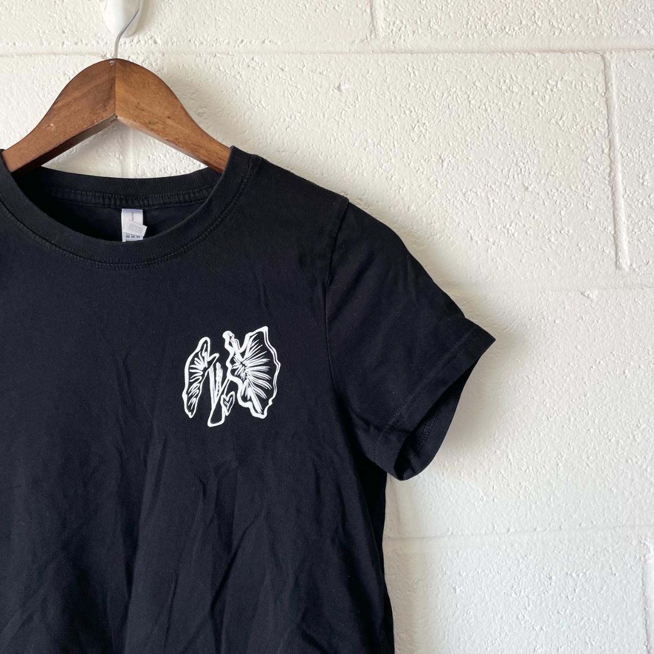 - Hawaiian Plants Kalo Hawaii Graphic Short Sleeve... - Depop