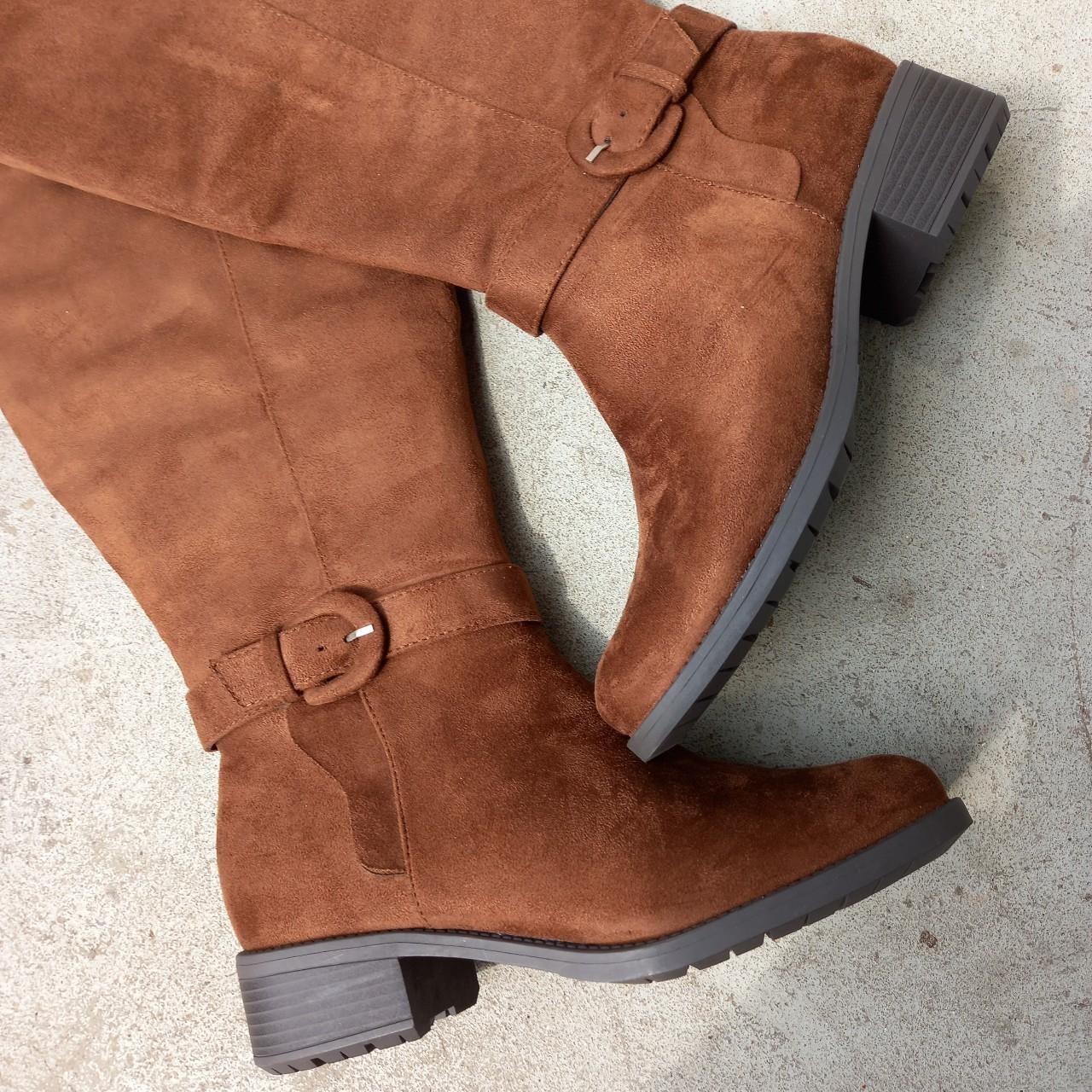 ⚫️Evans wide suede calf boots size UK 8 (#H1... - Depop