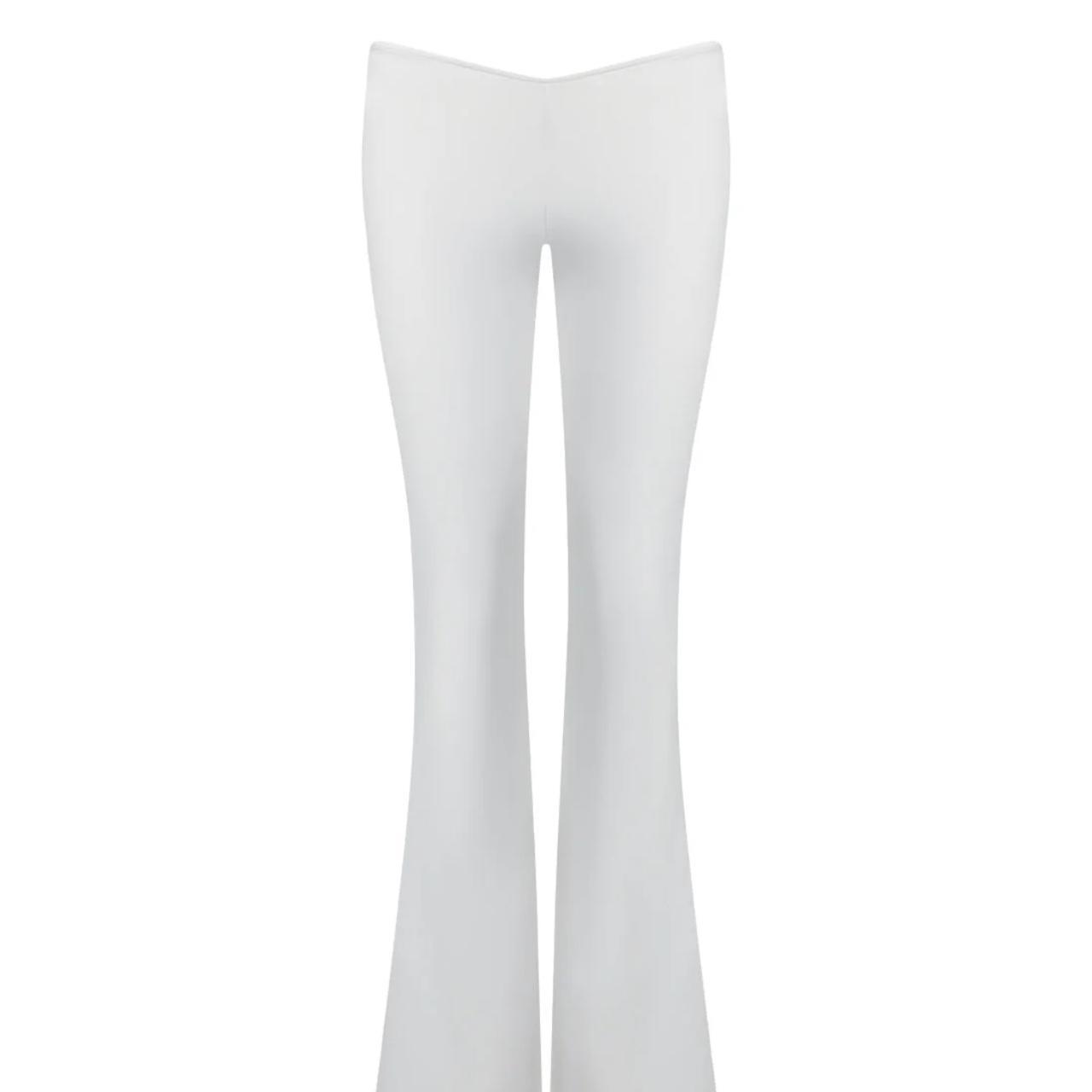 Lioness low rise white pants - size s (25’-26’) -... - Depop