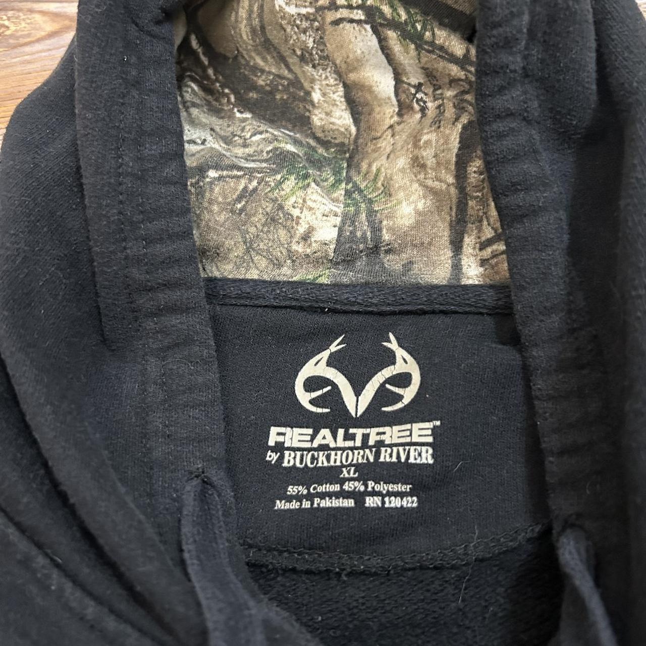 Black Camo Realtree Mossy Oak Sweatshirt... - Depop