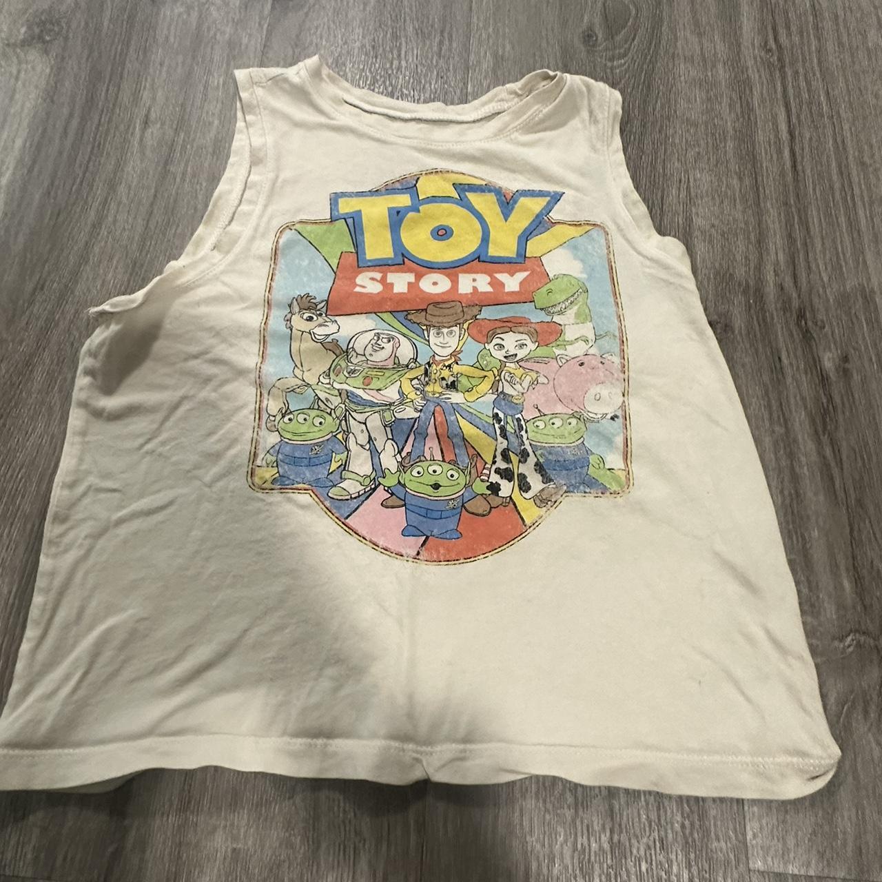 toy story top size small - Depop