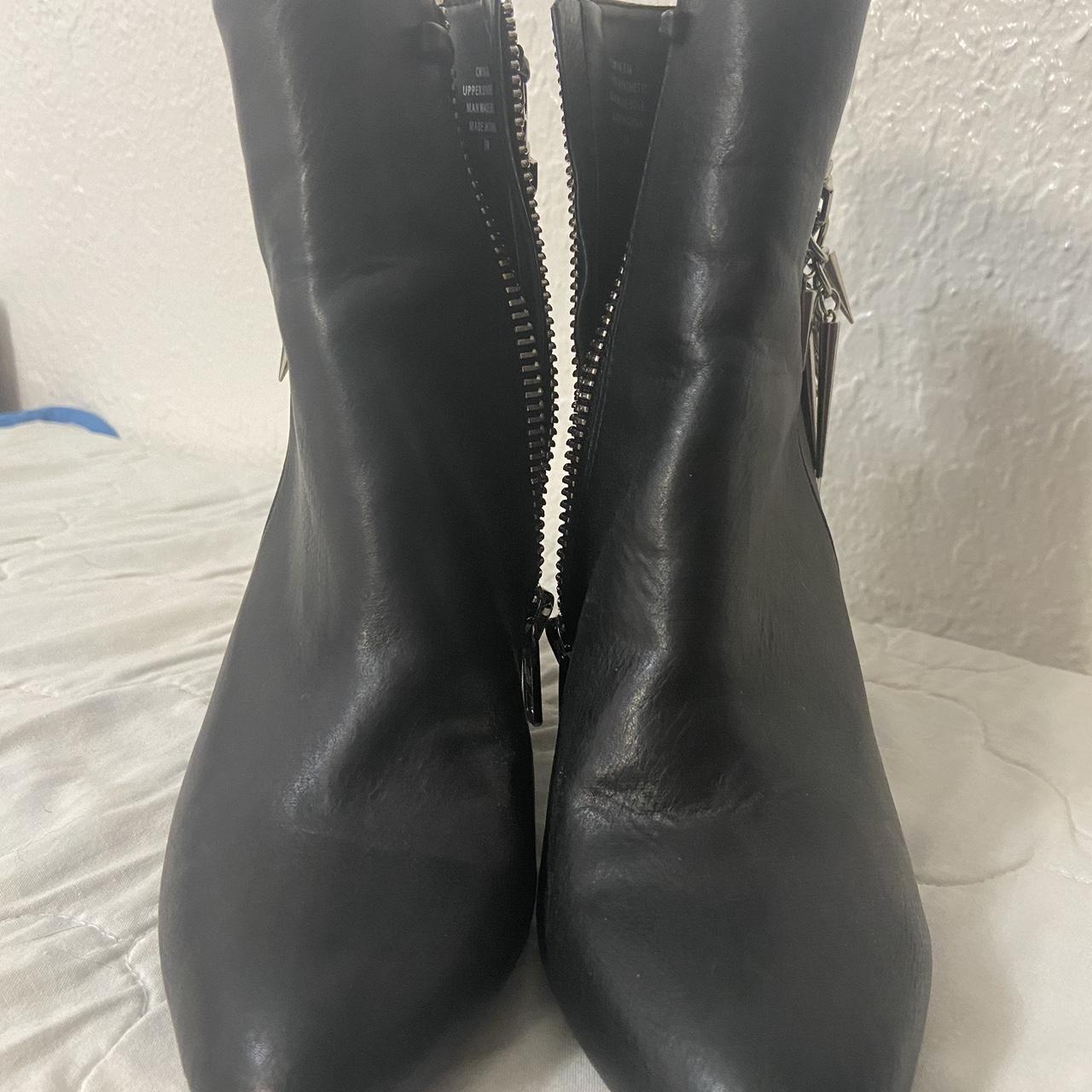 Chain boots, from current mood, SIZES ARE DIFFERENT.... - Depop