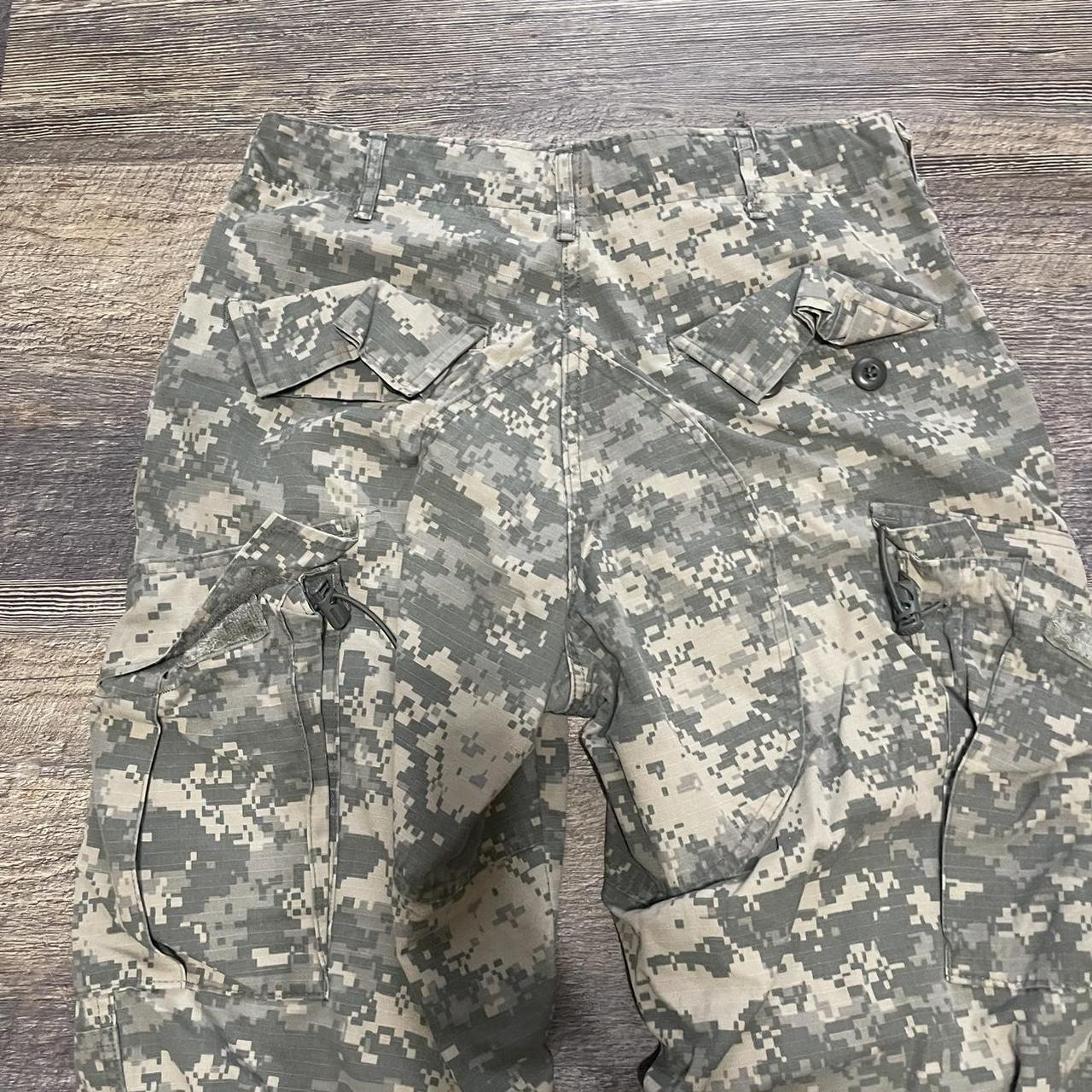 Army surplus digi camo pants size is small short, no... - Depop
