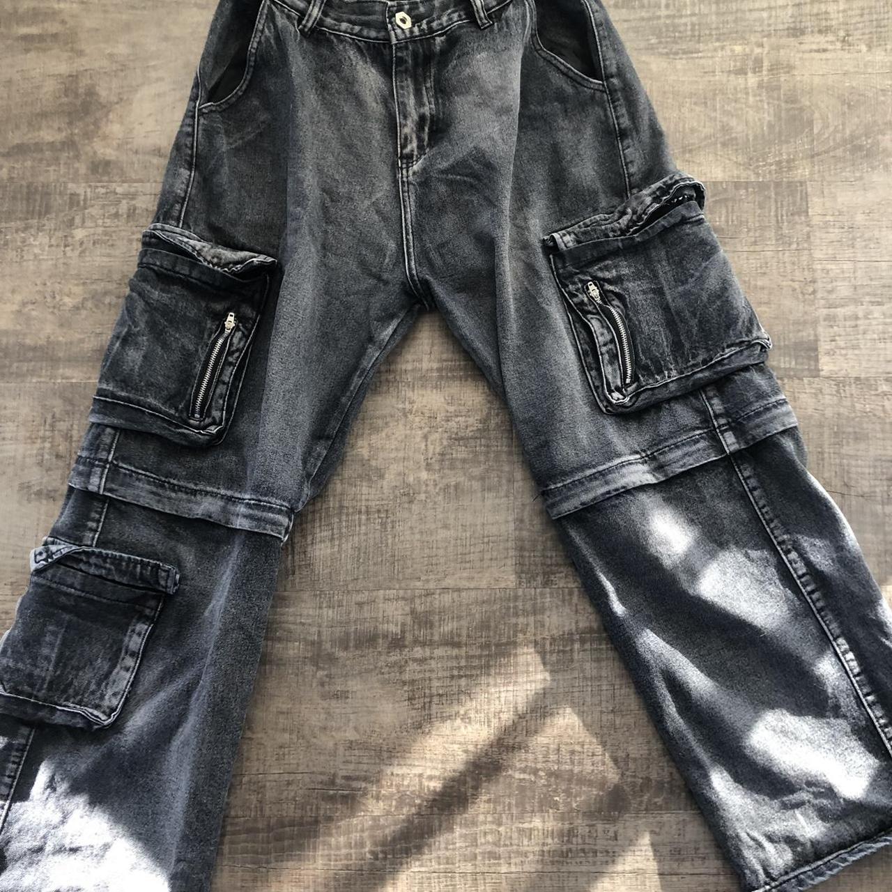 Gray Raver Pants/Jorts Dm for measurements - Depop