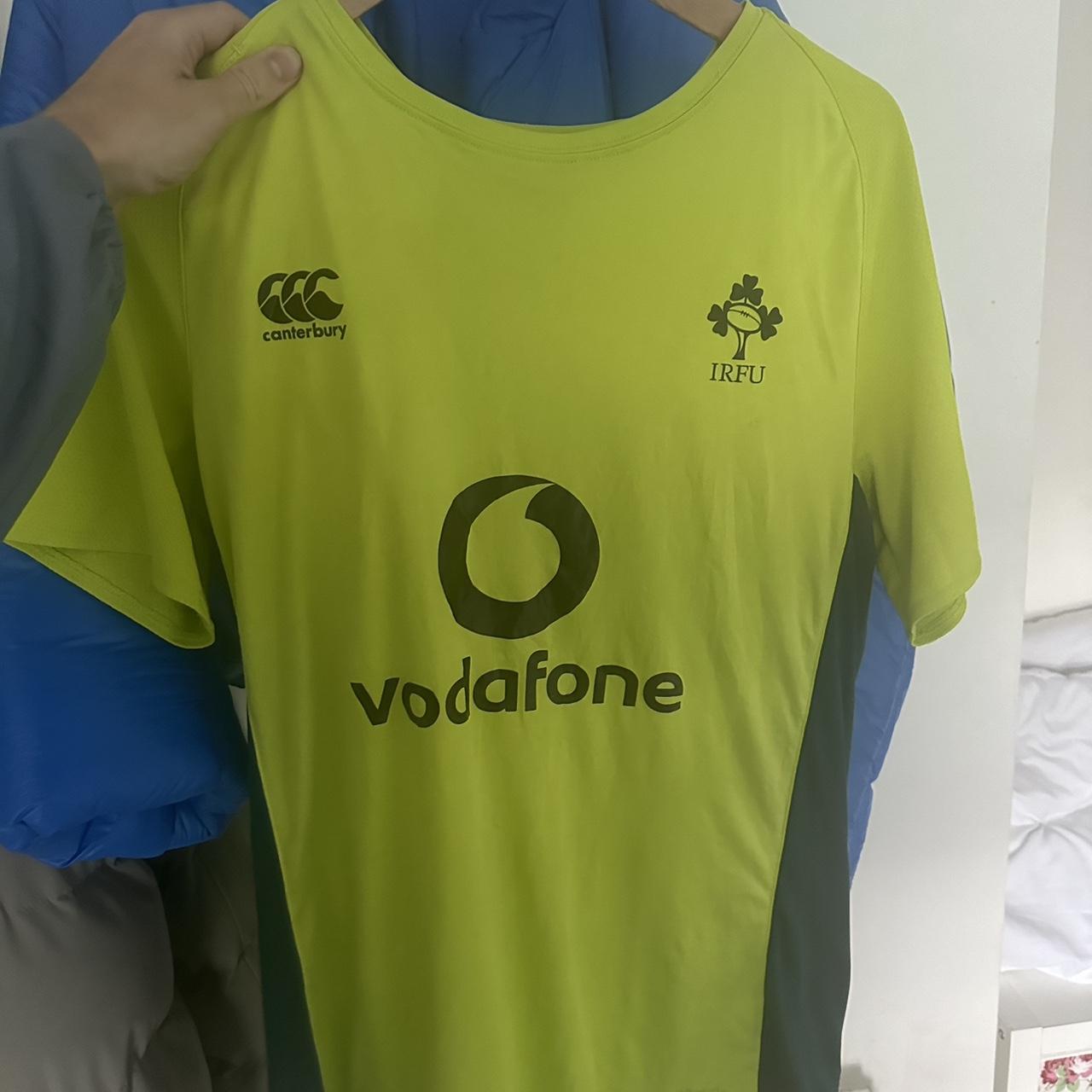Ireland rugby training top - Depop