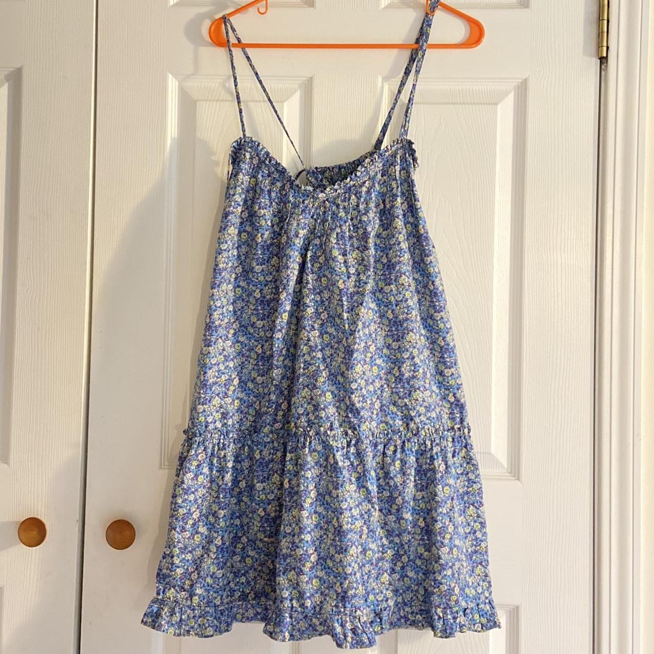 universal threads blue daisy dress size large - Depop