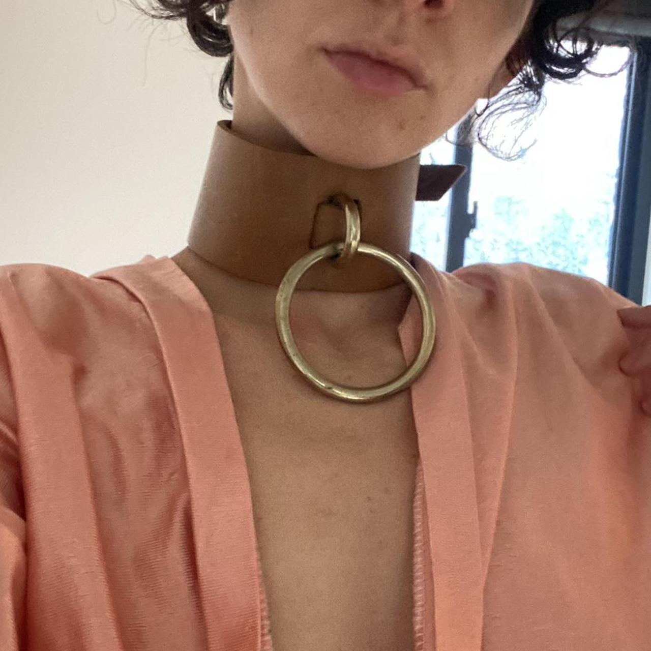Tan choker store