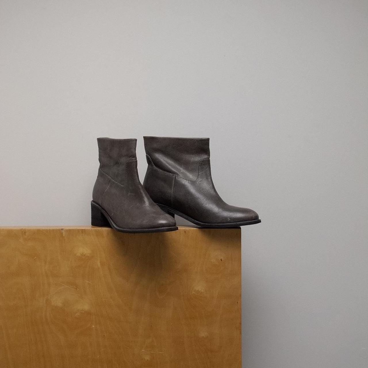 Jigsaw • Grey Leather Block Heel Pull-On Ankle Boots... - Depop