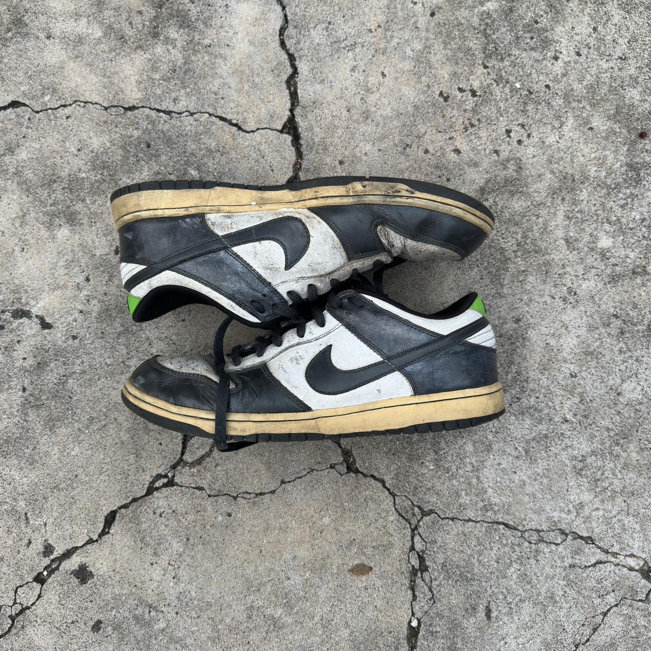 y2k nike sb dunks size 11 6.0 beat white and... - Depop