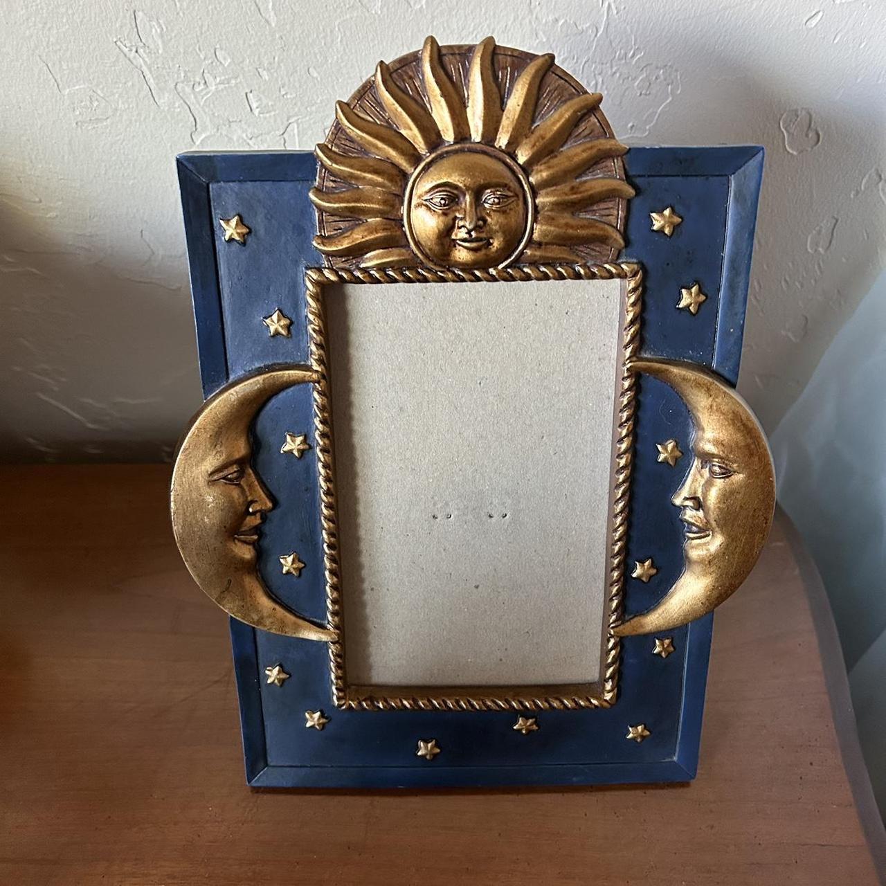 90’s Celestial Sun, Moon & Stars Frame Has mild... - Depop