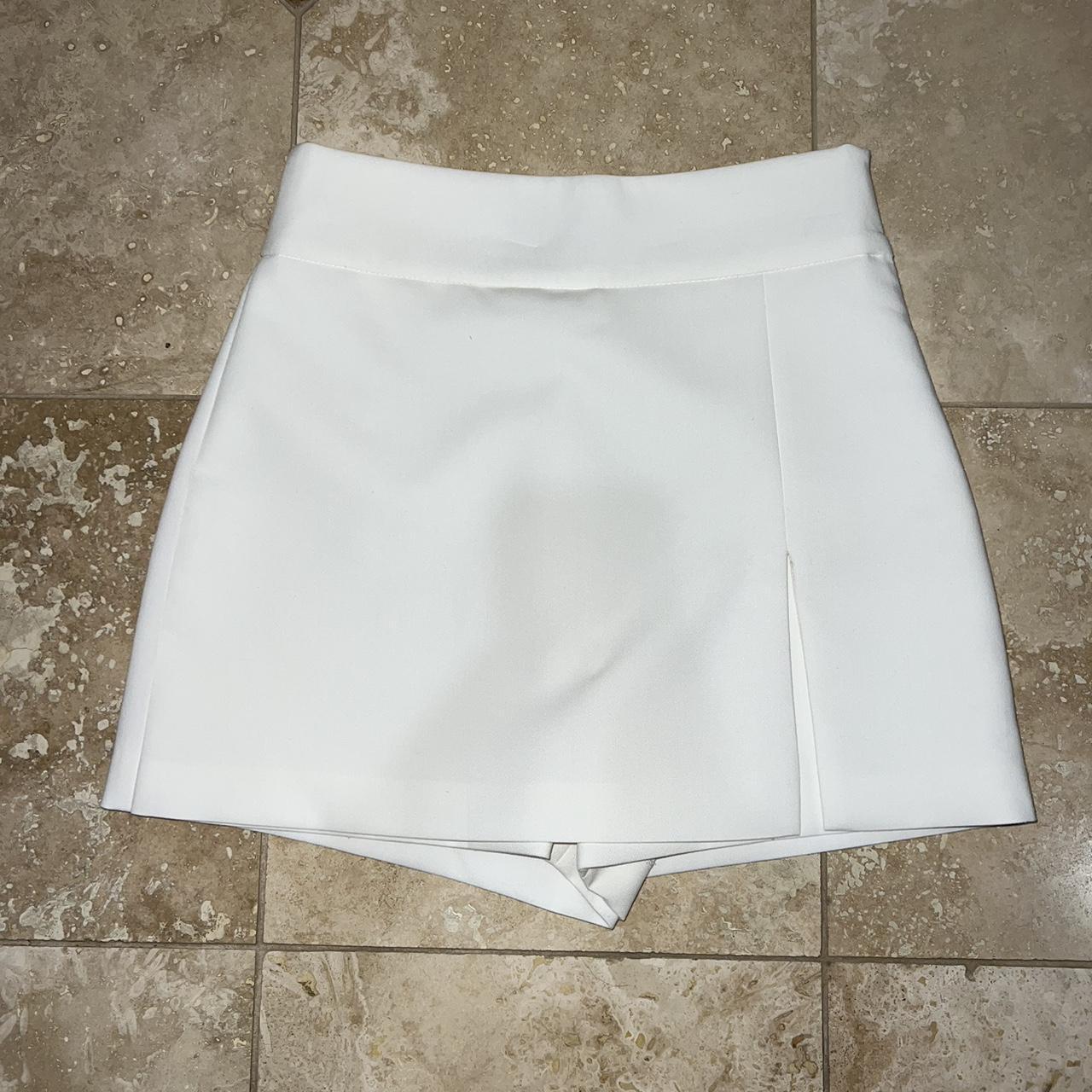Zara White High Waisted Skort Worn once! Size Small - Depop