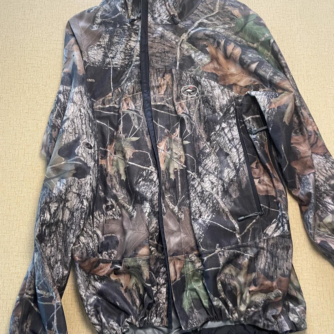 Mossy oak real tree camo jacket with pockets and a... - Depop