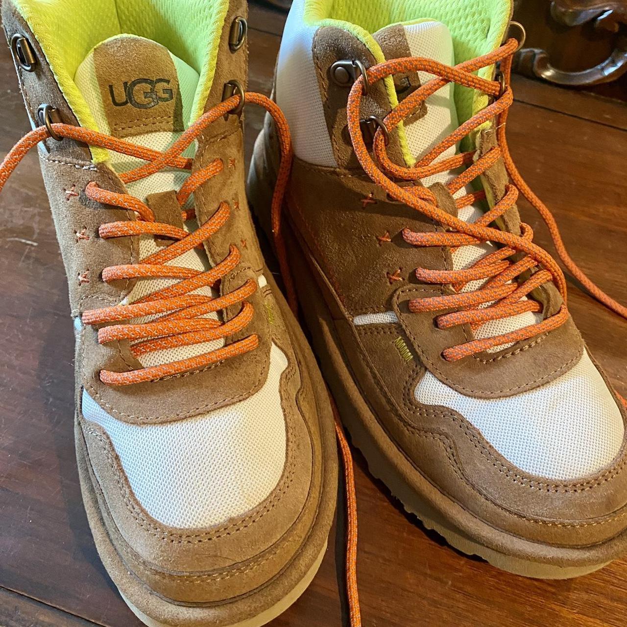 UGG Highland Hi Heritage Women's Sz 8 Suede Chestnut... - Depop