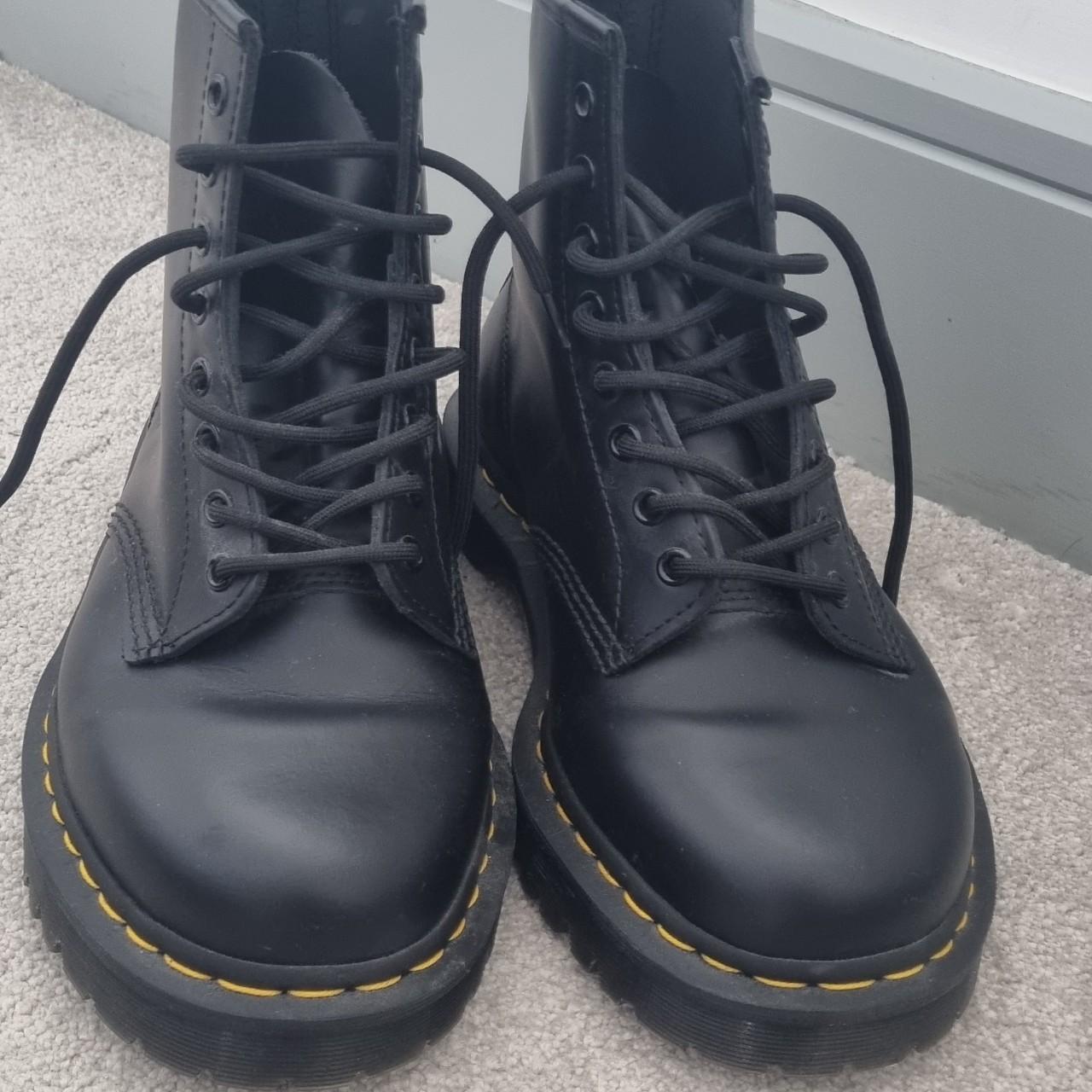Doc Martens Men's Bex Black Smooth Leather Platform... - Depop