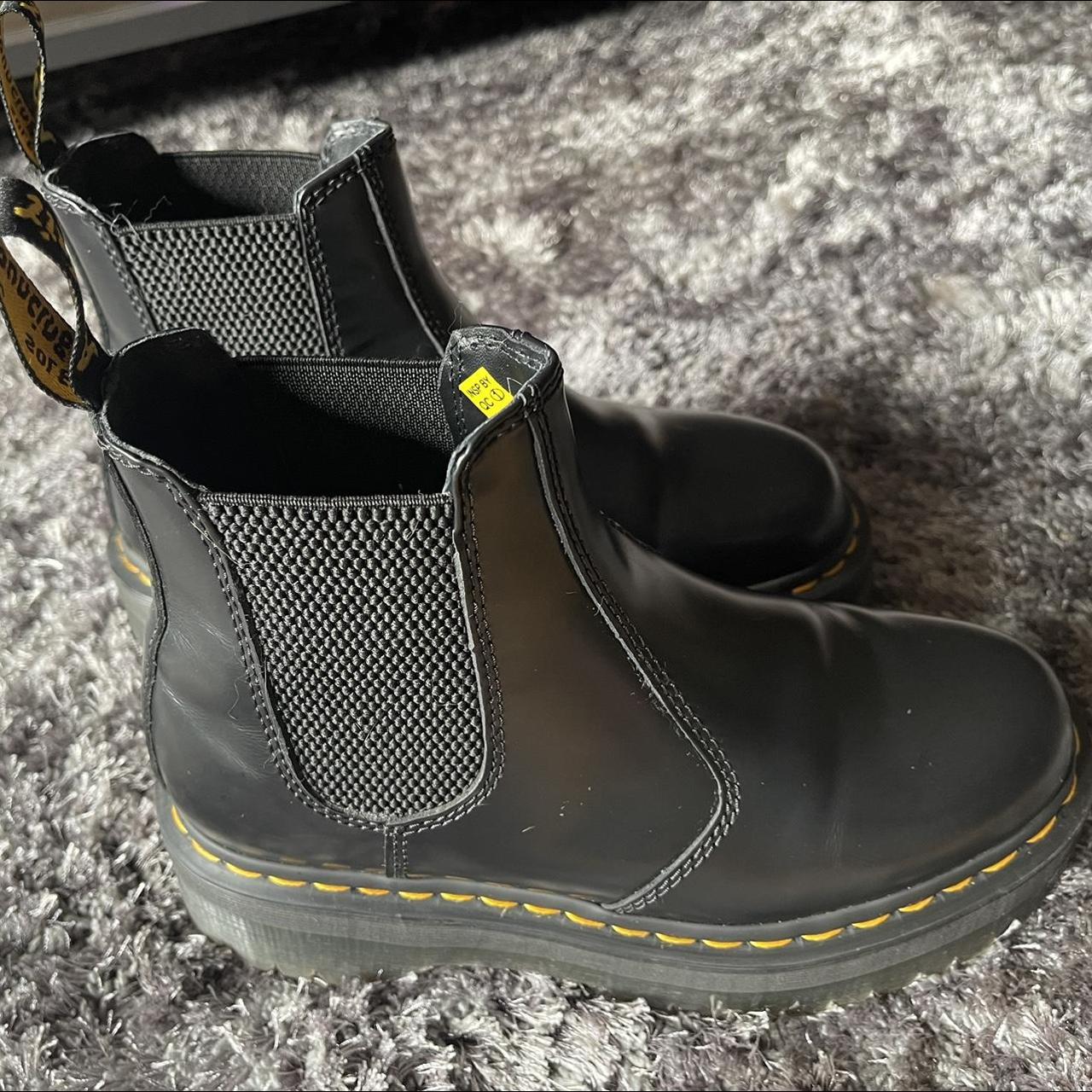 Dr. Martin 2976 QUAD SMOOTH LEATHER PLATFORM CHELSEA... - Depop