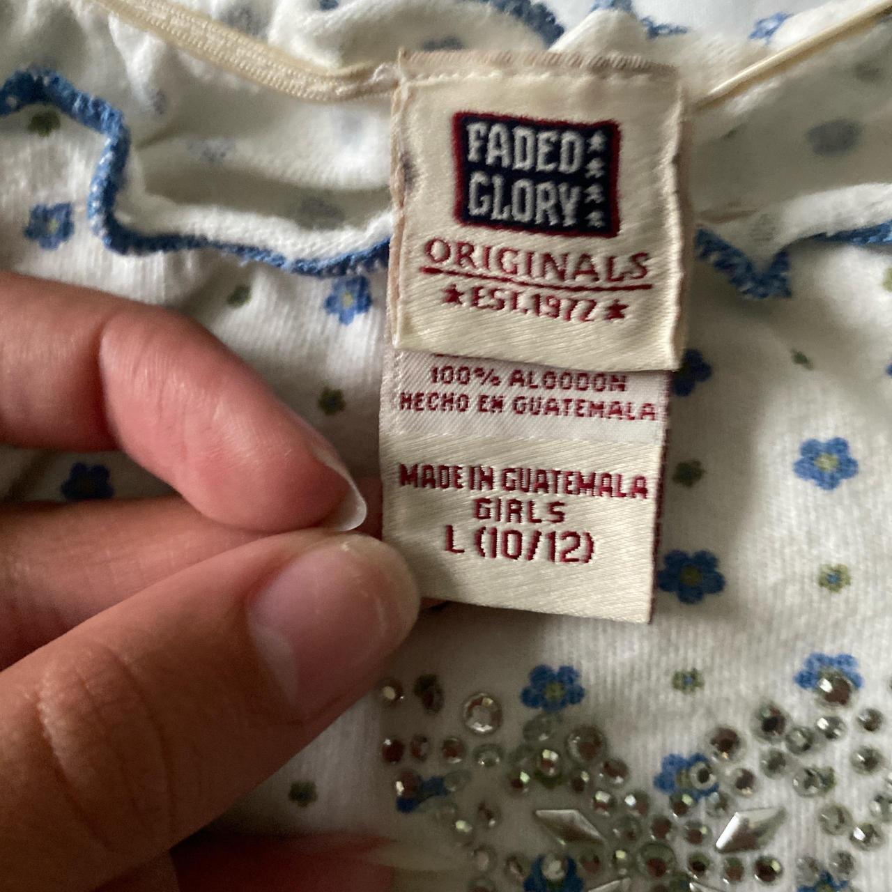 Vintage Y2K blue flower scrunched sleeve top. This... | Depop