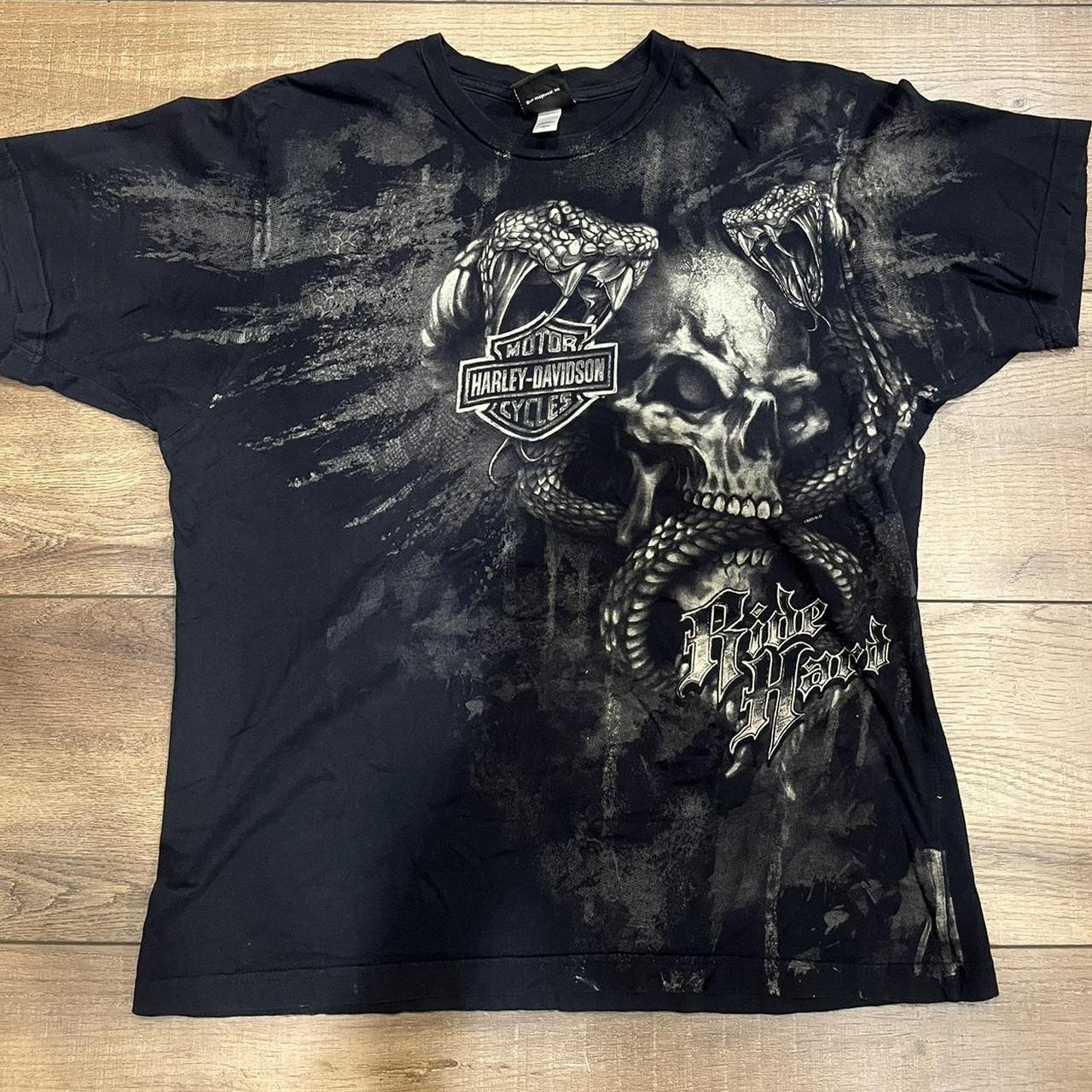 2006 Vintage Harley Davidson Skull and Snakes Print... | Depop