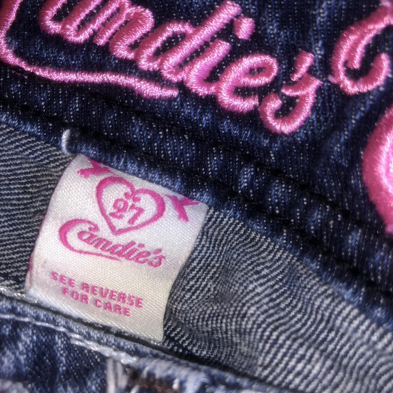 Cute low-rise Candies capri jeans with cute details... - Depop