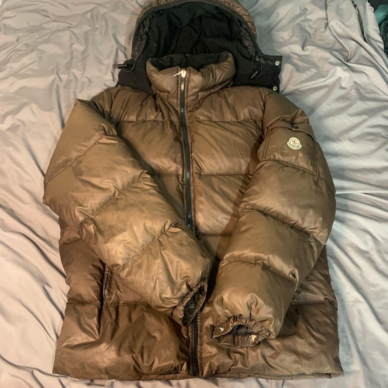 Vintage moncler puffer Lots of wear and few marks... - Depop