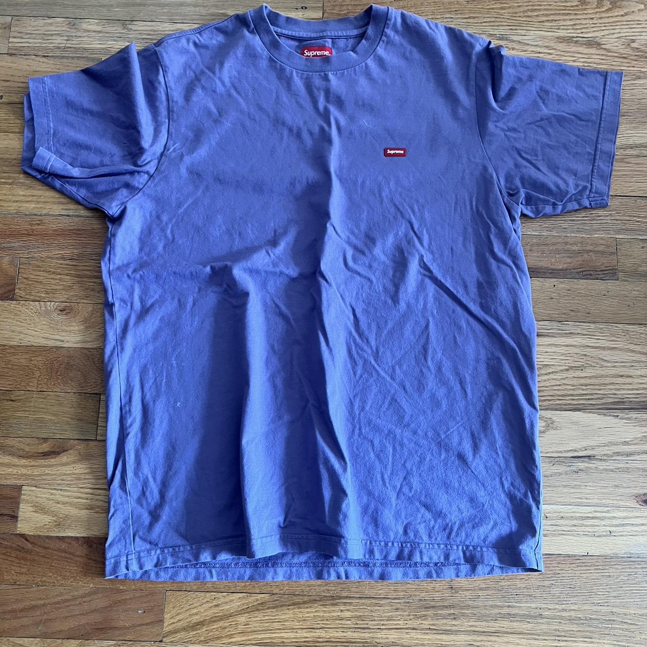 Men’s purple supreme t shirt size large fits perfectly - Depop
