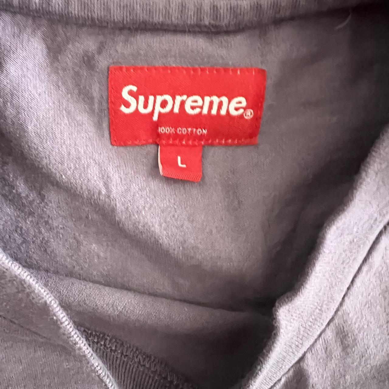 Men’s purple supreme t shirt size large fits perfectly - Depop