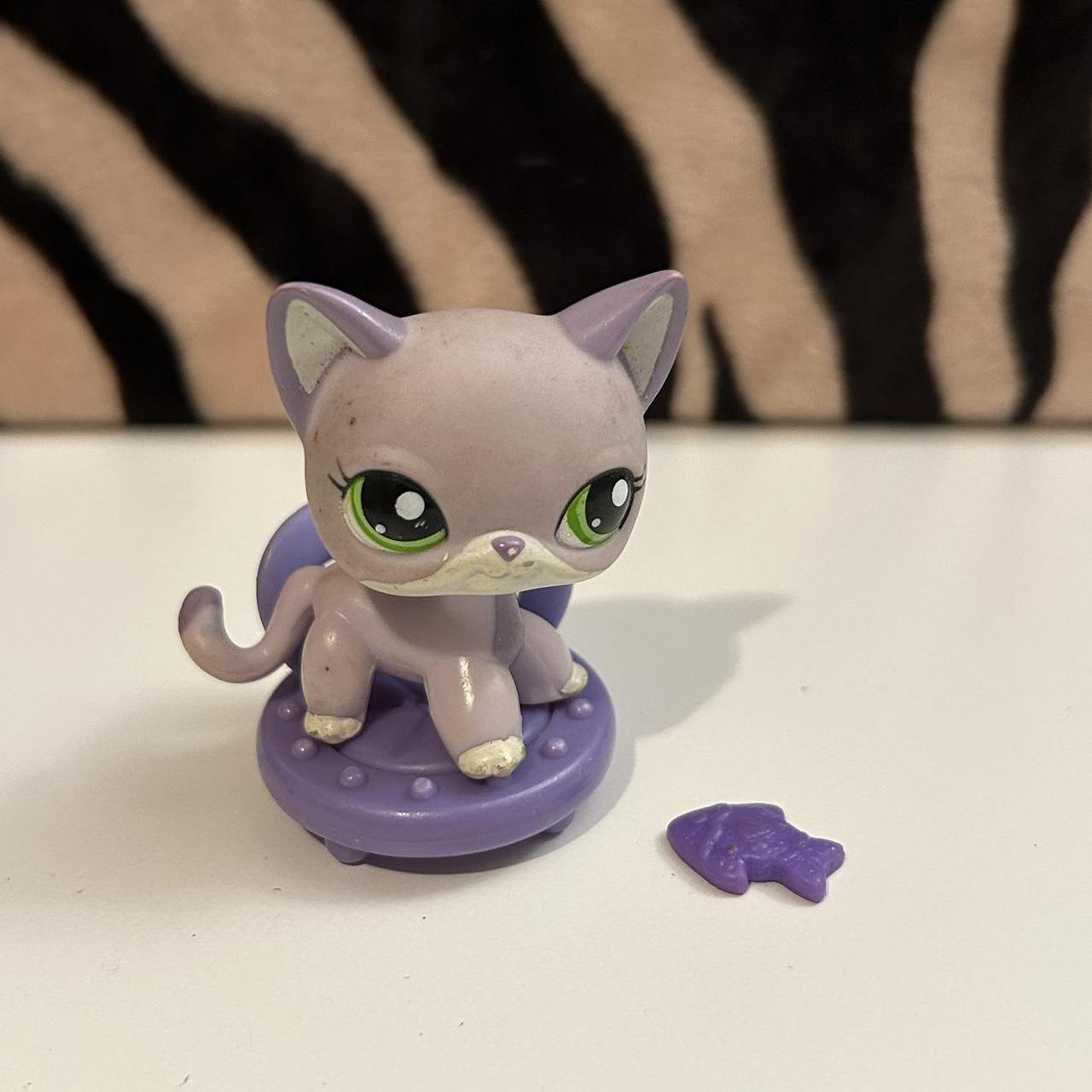 RARE AUTHENTIC Littlest Pet Shop Purple Shorthair... - Depop