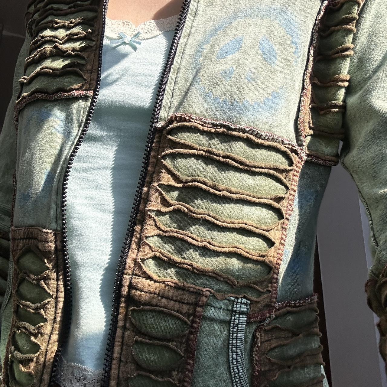 Vintage jacket Cute green patterns Size small - Depop